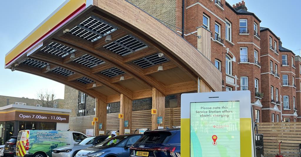 Shell sets the standard as its first EV-only charging hub is officially ...