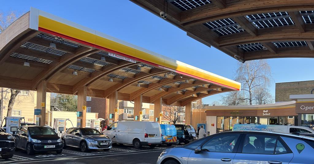 Shell sets the standard as its first EV-only charging hub is officially ...