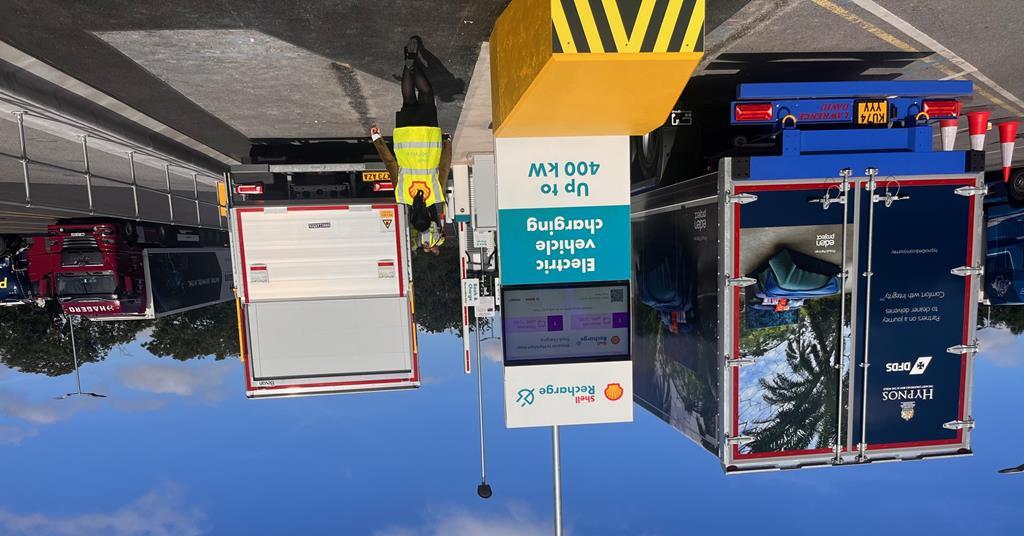 Shell starts operating its first UK charging station for electric ...