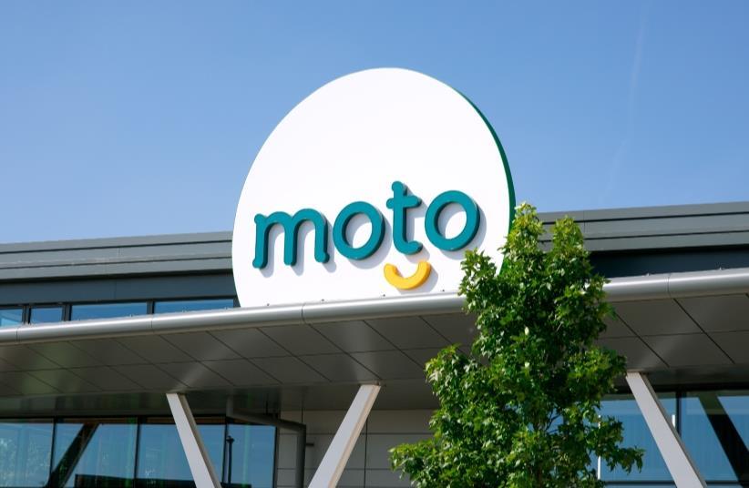 Moto reveals its has rolled out 187 high-powered EV chargers across 16 ...