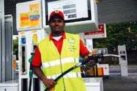 Shell trials pump attendant service | News | Forecourt Trader