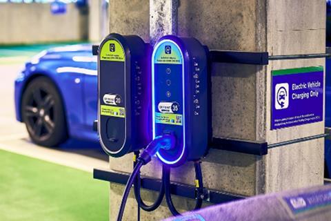 Compleo Charging Solutions UK expands partnership with parking giant ...